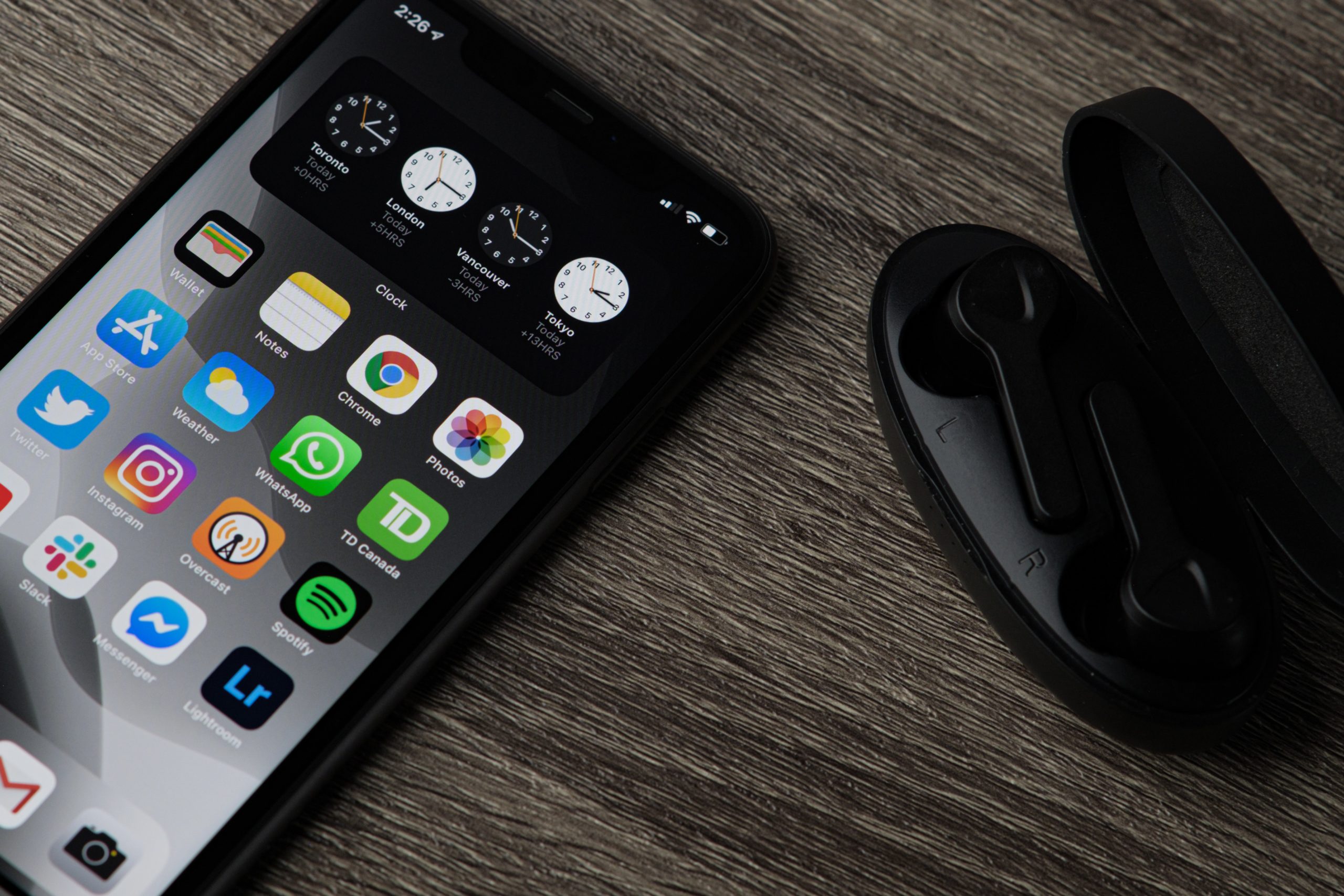 top-7-iphone-time-tracker-apps-in-2023-connecteam