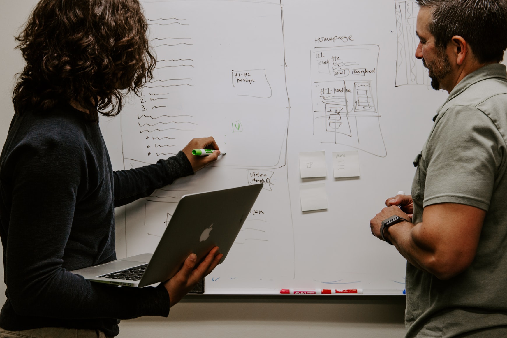 8 Best Learning Management System Apps