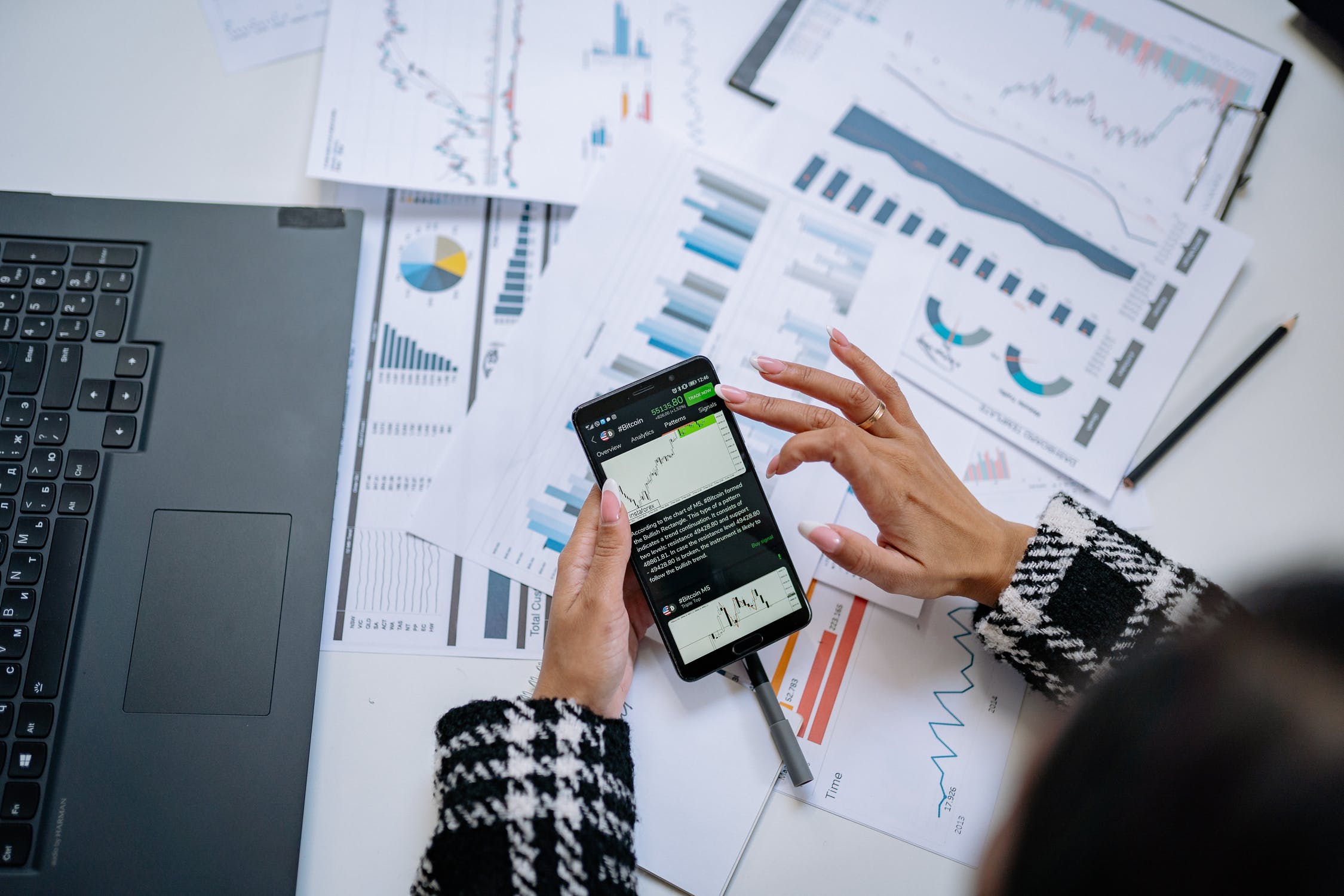 The 8 Best Live Polling Apps of 2023