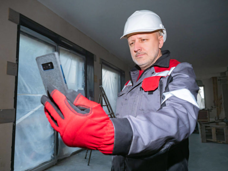 6 Types of Electronic Communication in Business