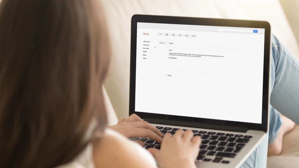 How to Write a PTO Request Email (With Examples)